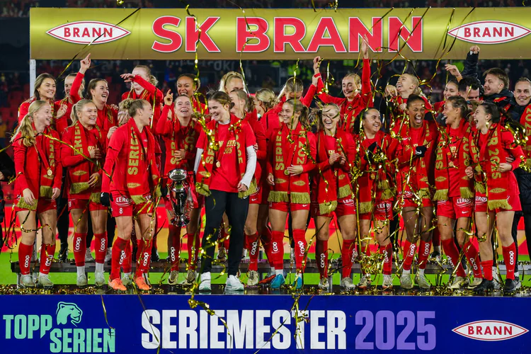 Fotball-VM 2026 - TV 2 [ STAGE ]
